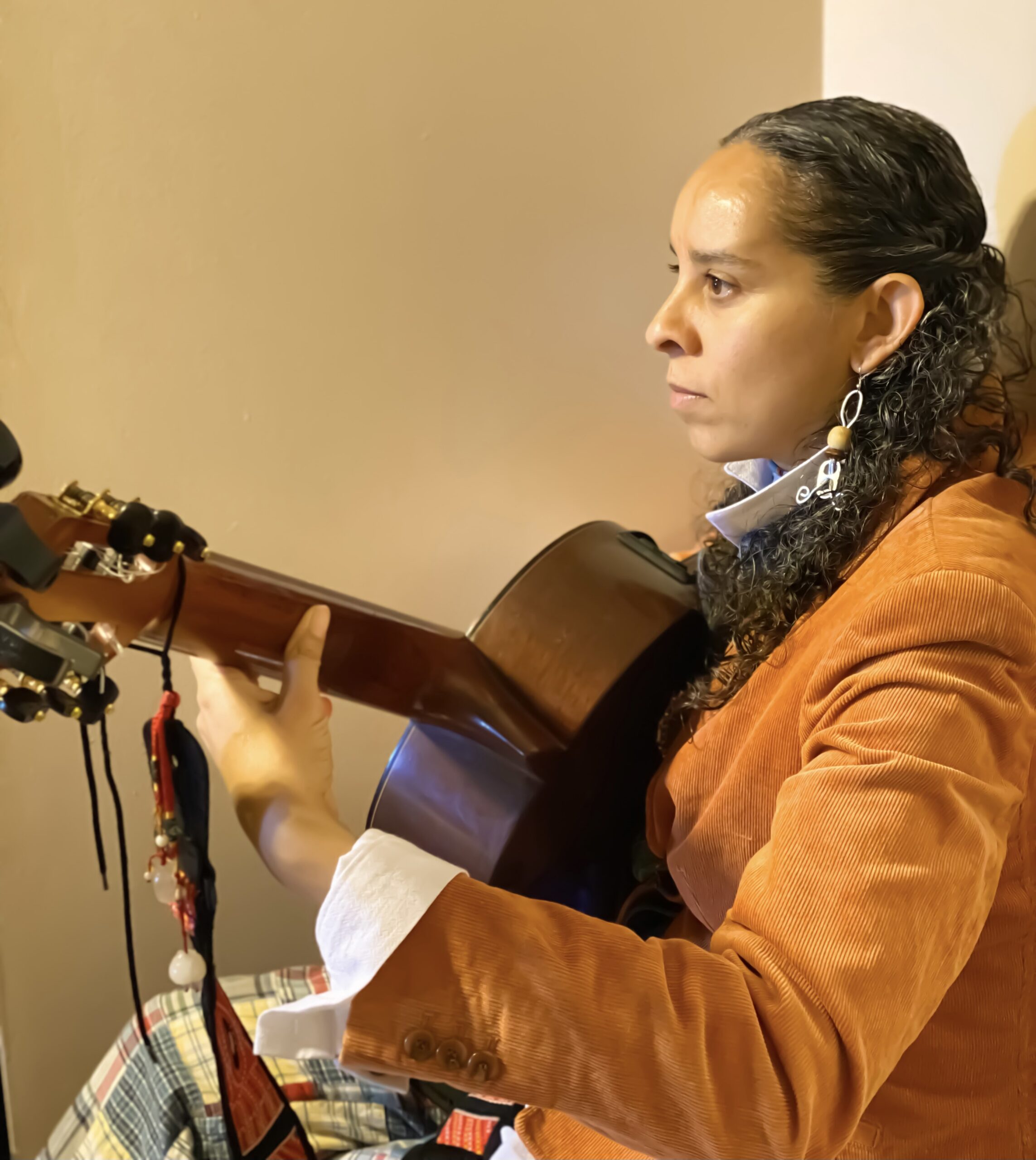 Kelly Love Jones - A Studio in the Woods